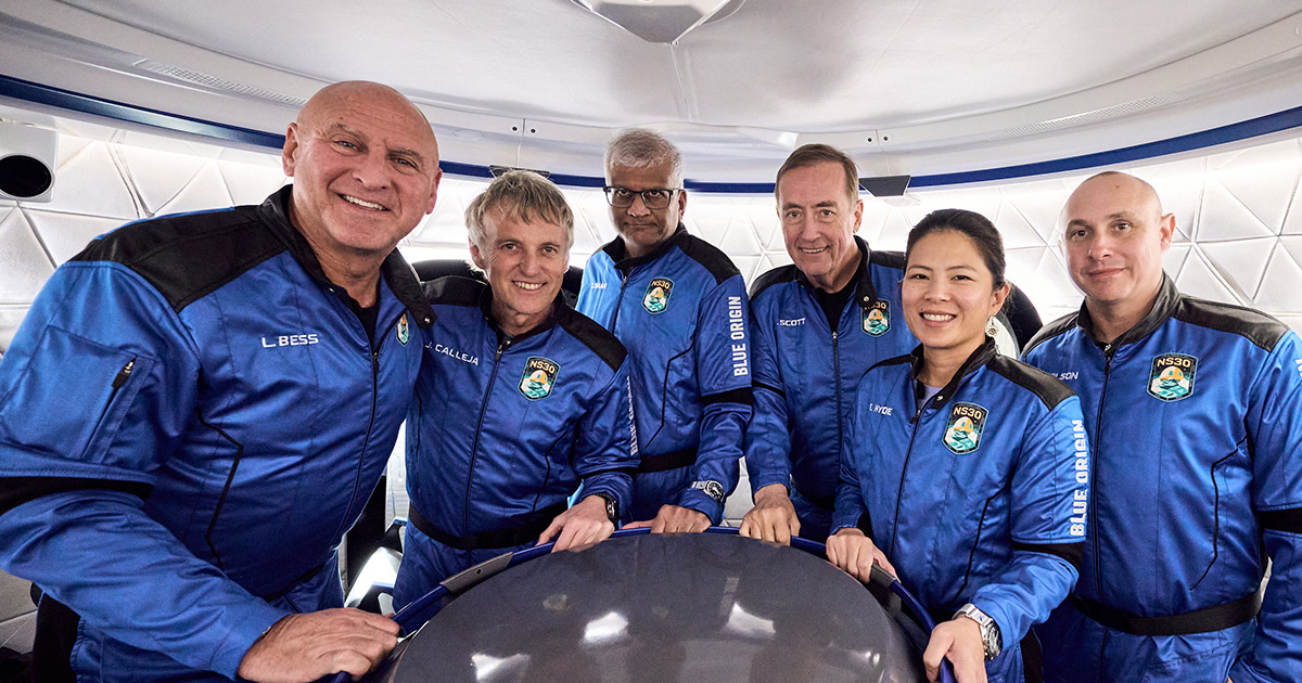 New Shepard’s crewed NS-30 mission is GO for launch from Launch Site ...